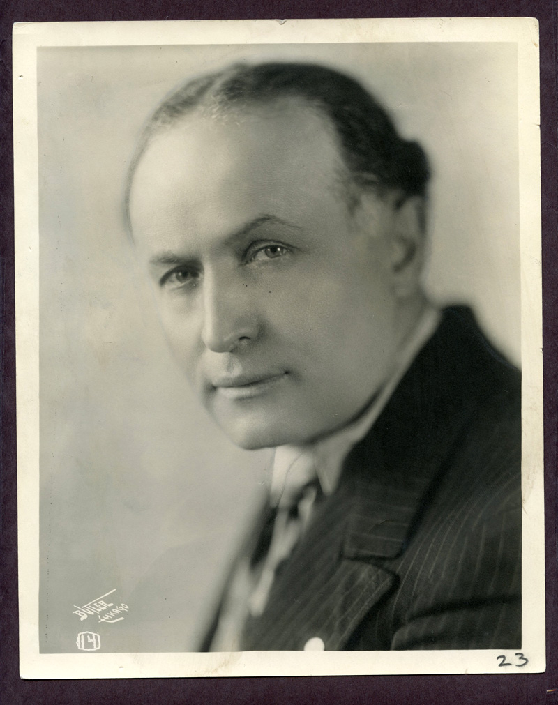 Image of Harry Houdini