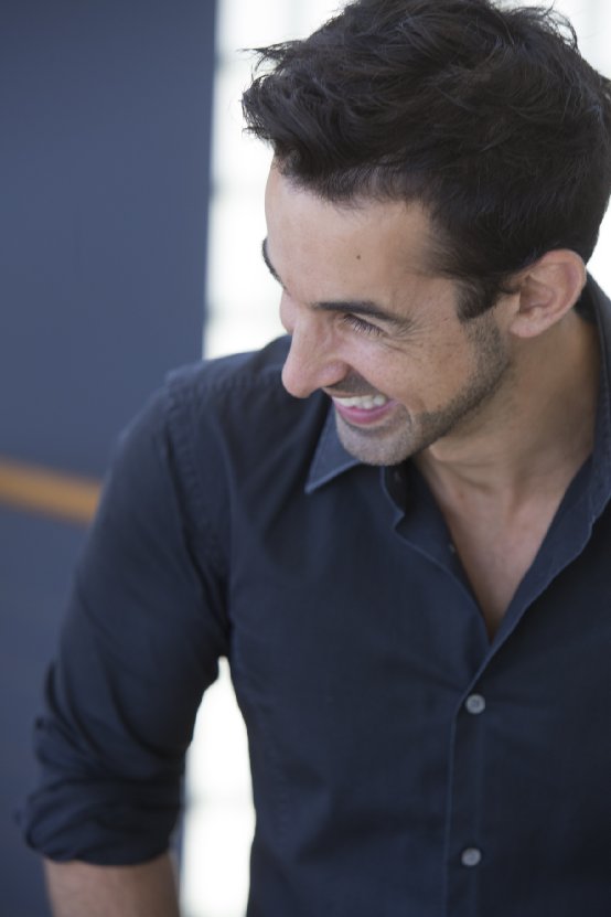 Picture of James Elliott