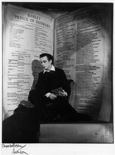 Picture of Robert Helpmann