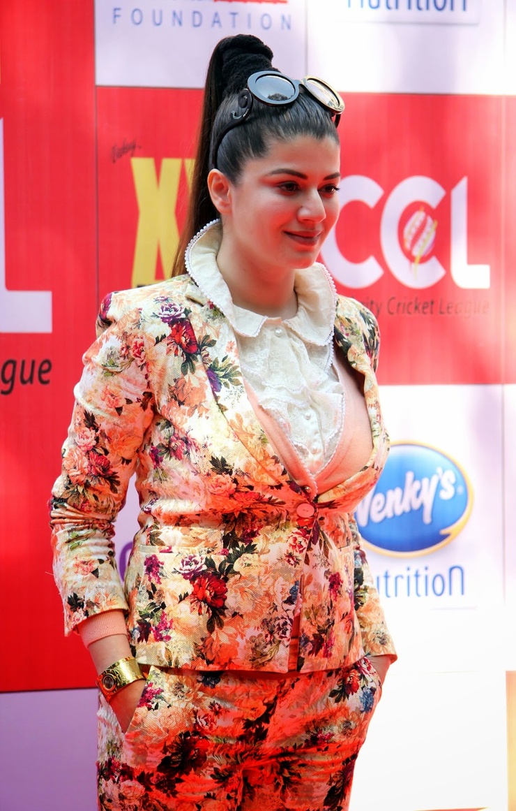 Picture of Kainaat Arora