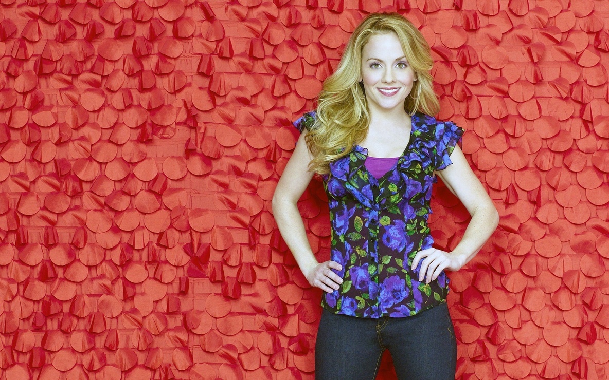 Picture of Kelly Stables