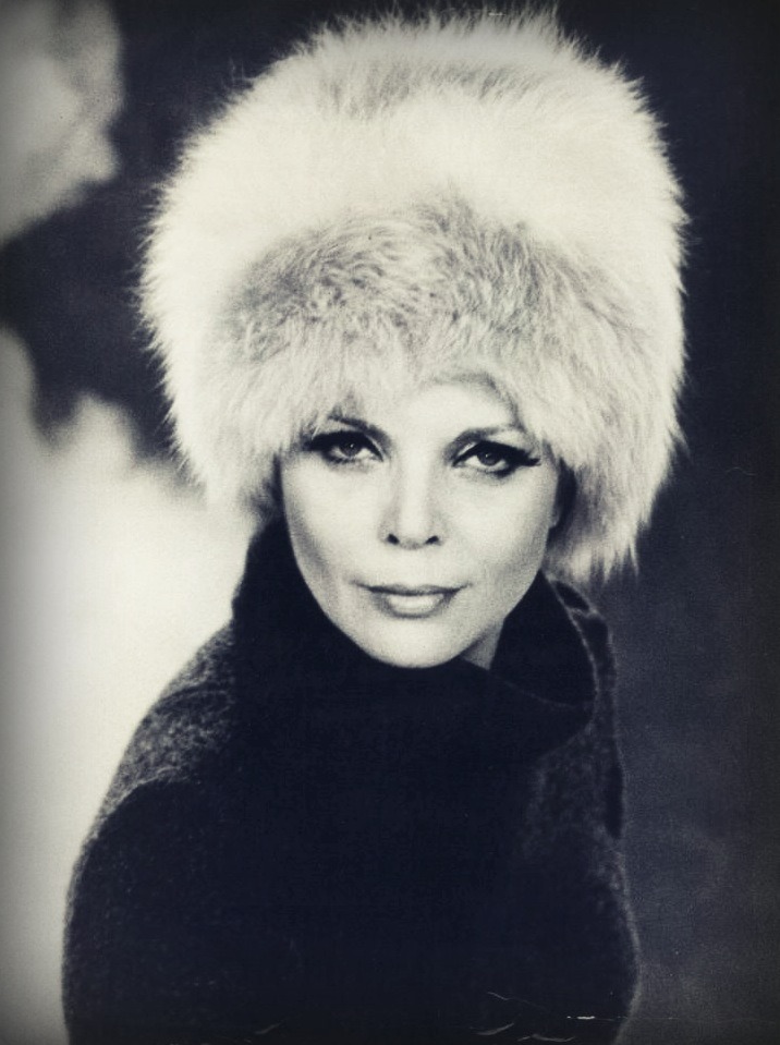 Picture of Barbara Bain