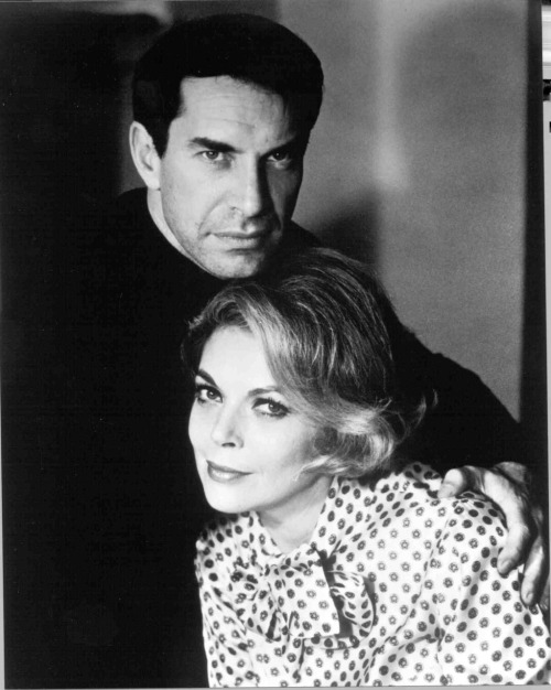 Picture of Barbara Bain