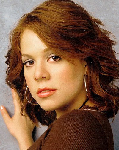 Picture of Lynsey Bartilson