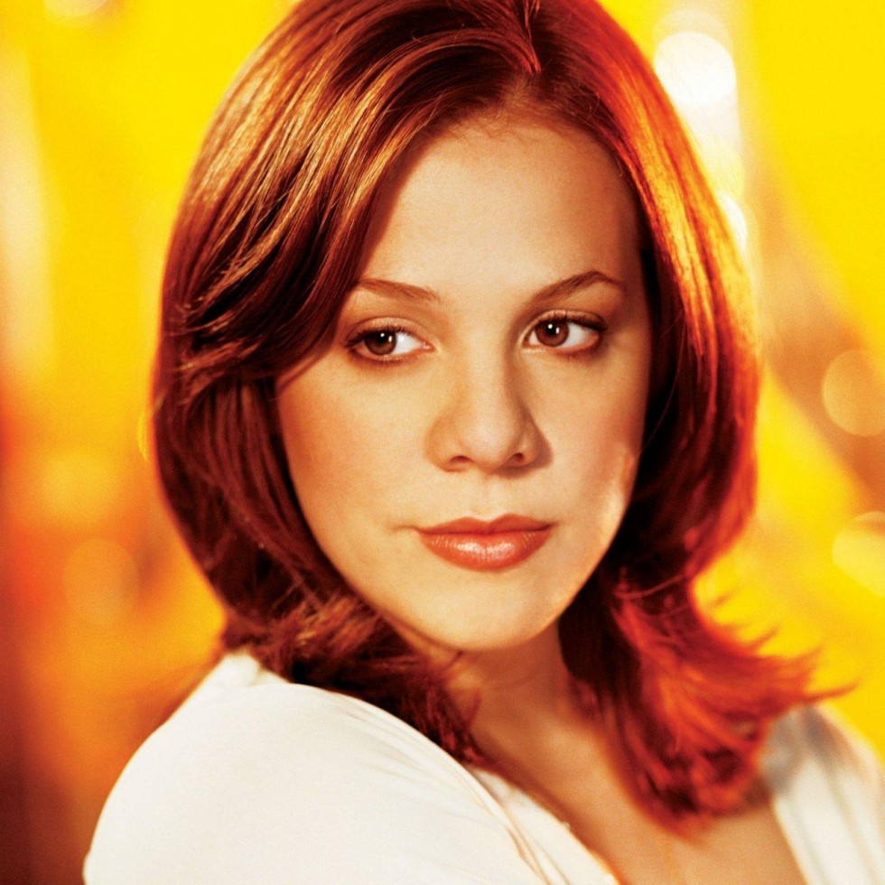 Picture of Lynsey Bartilson