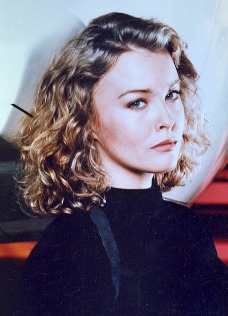 Picture of Faye Grant