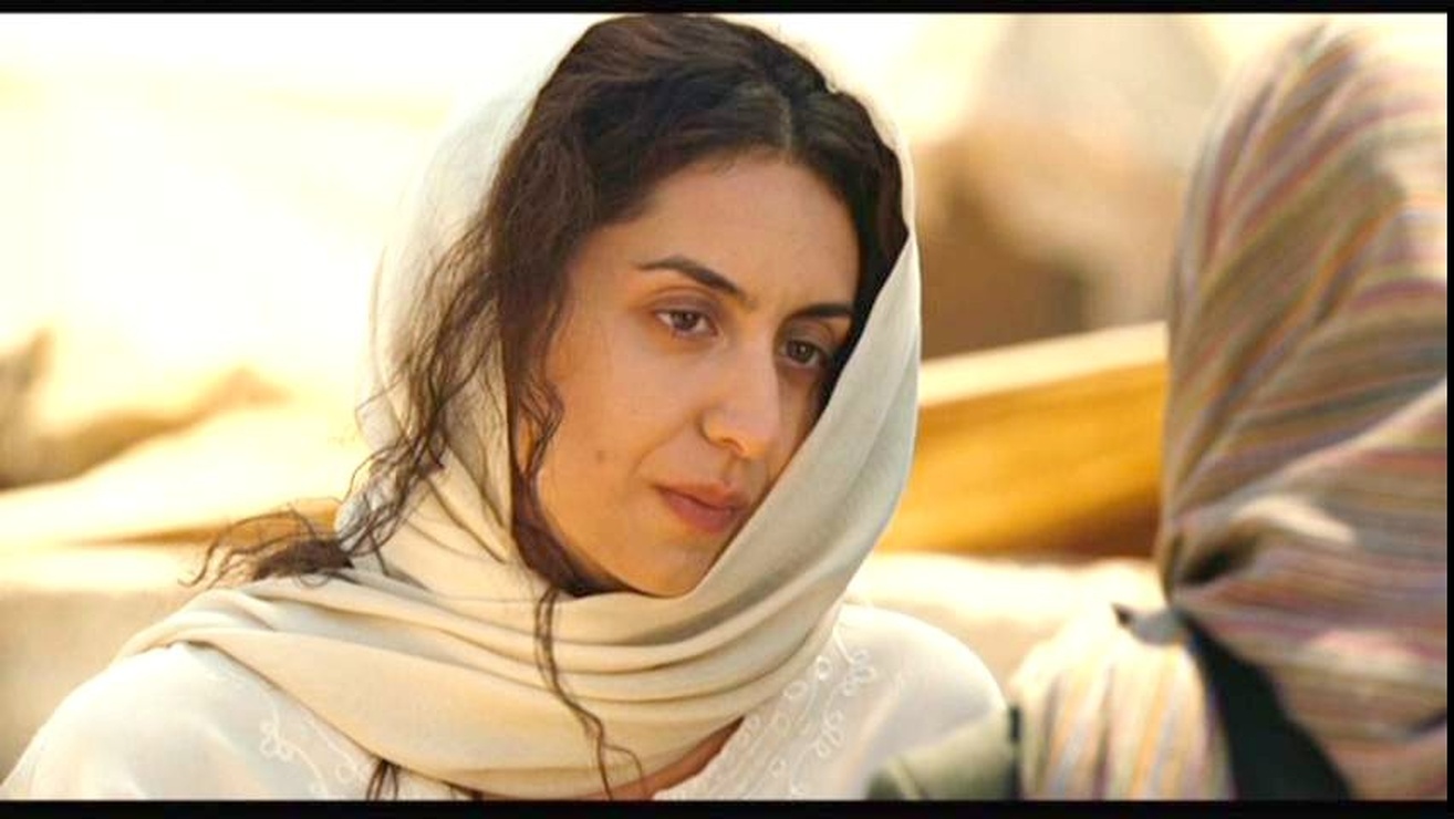 Picture of Mozhan Marnò