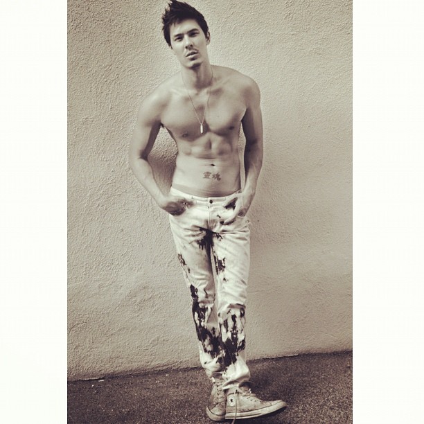 Picture of Lewis Tan