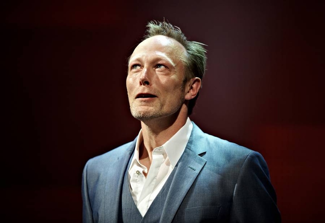 Image of Lars Mikkelsen