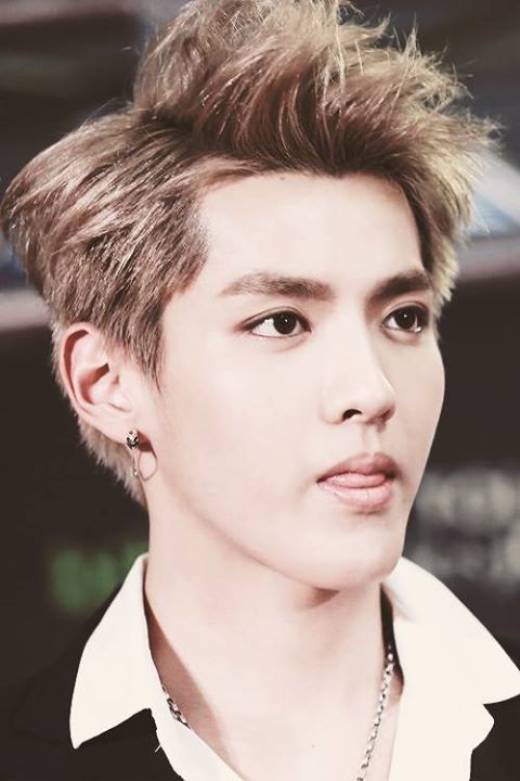 Wu Yi Fan image