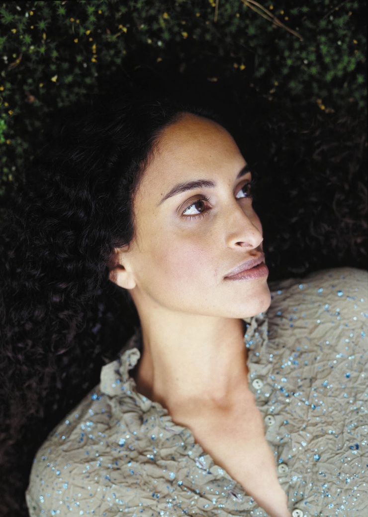 Achinoam Nini picture