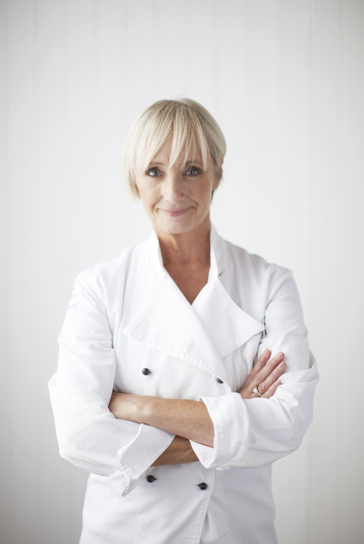 Picture of Lesley Waters