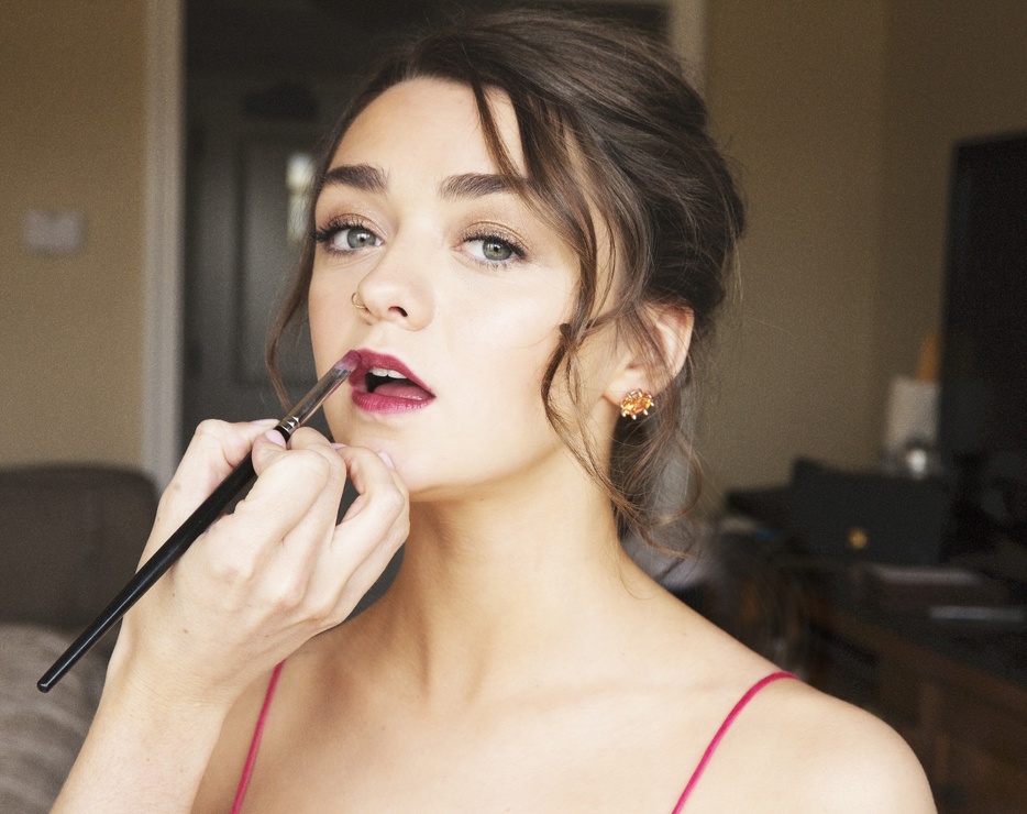 Maisie Williams image