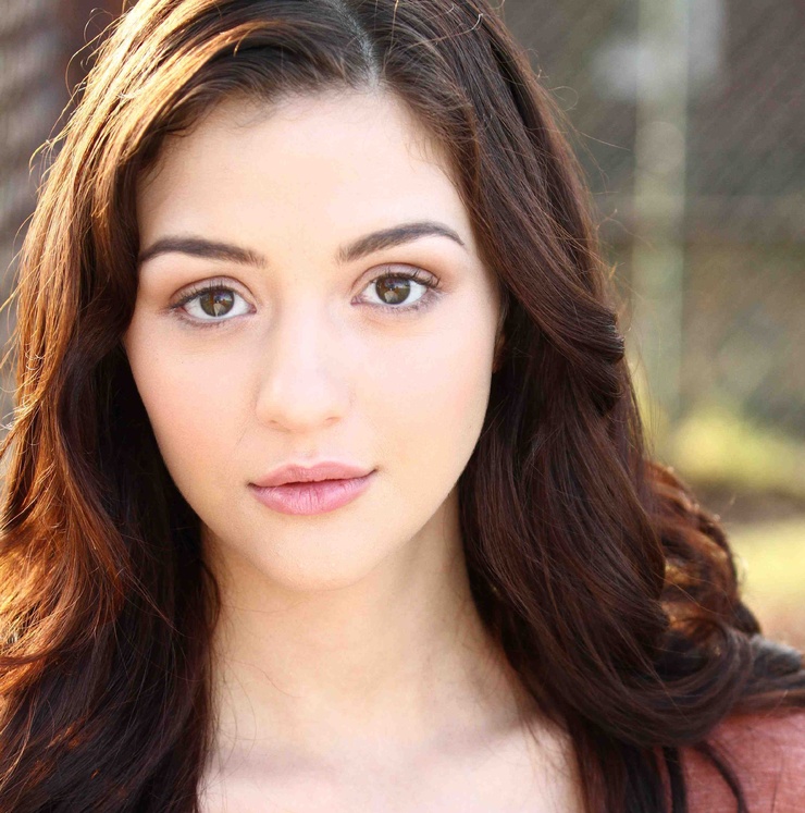 Picture of Katie Findlay