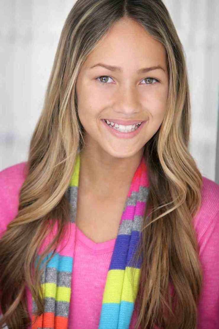Picture of Skylar Stecker