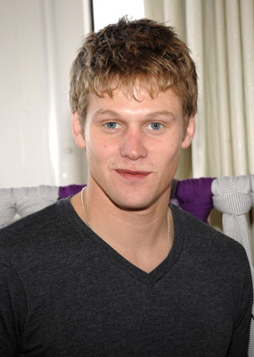 Picture of Zach Roerig