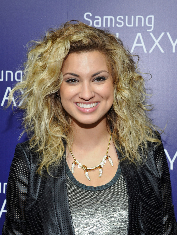 Picture of Tori Kelly