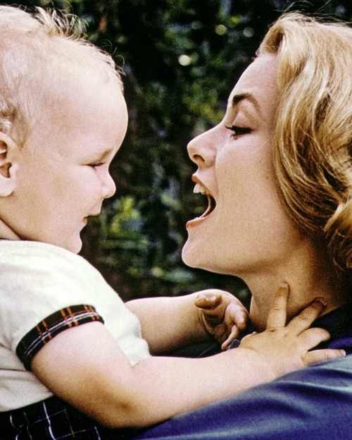 Picture of Grace Kelly