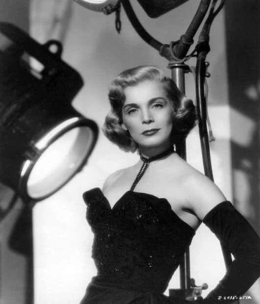 Picture of Lizabeth Scott