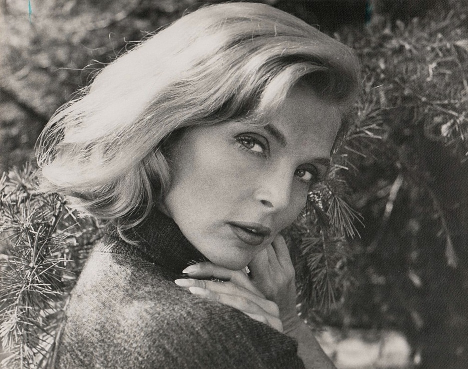 Picture of Lizabeth Scott