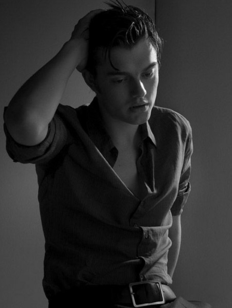 Picture of Sam Riley