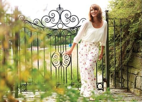 Picture of Sarah Parish