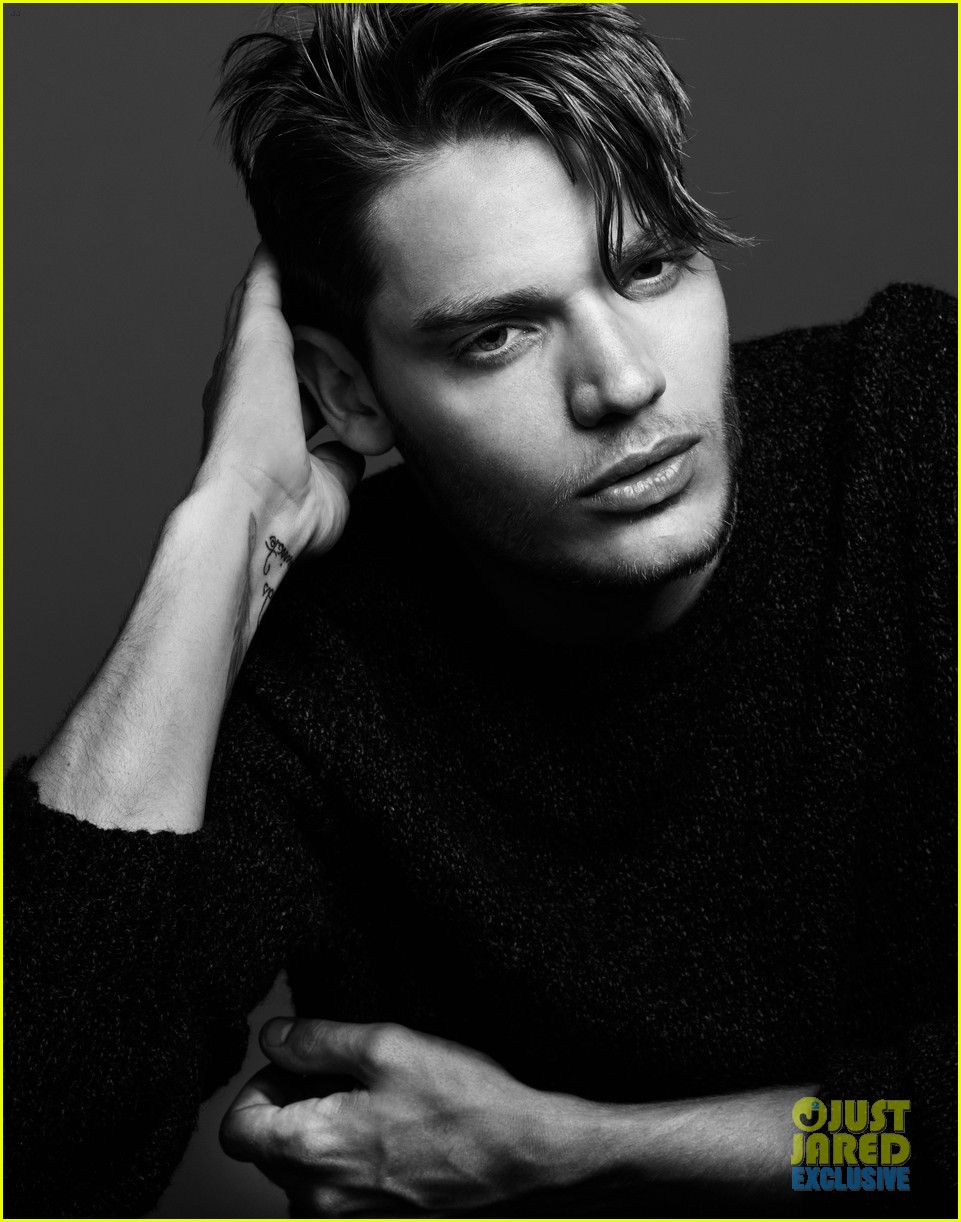 Dominic Sherwood picture