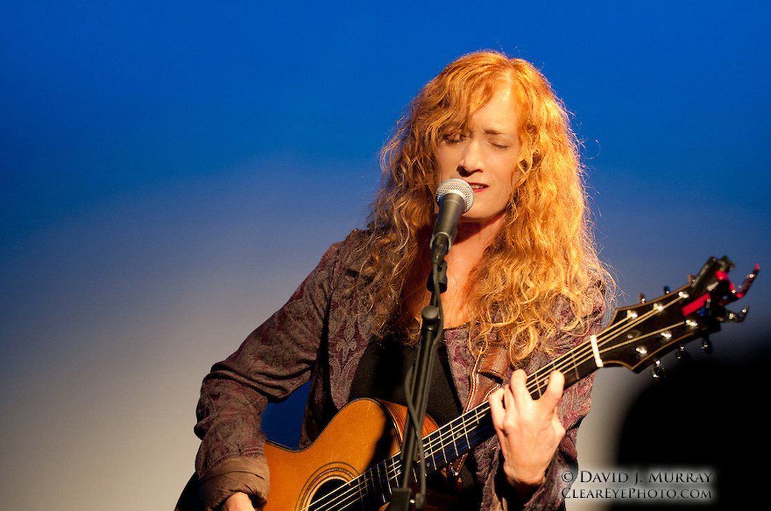 Picture of Patty Larkin