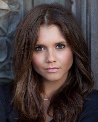 Picture of Alexandra Chando
