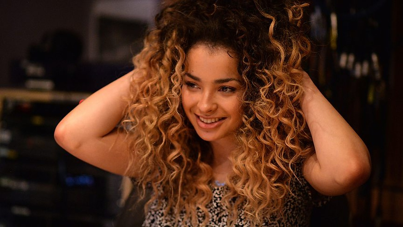 Picture of Ella Eyre