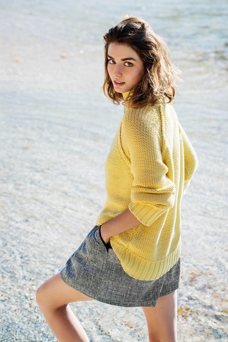 Andreea Diaconu image