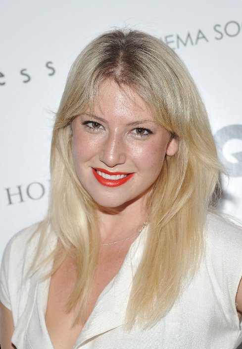 Picture of Ari Graynor