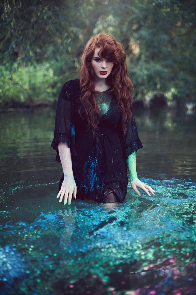 Picture of Miss Deadly Red