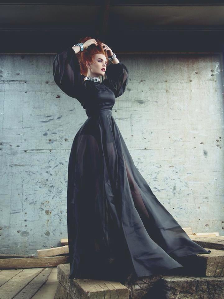 Picture of Miss Deadly Red