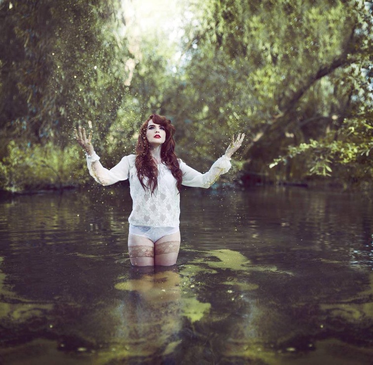 Picture of Miss Deadly Red