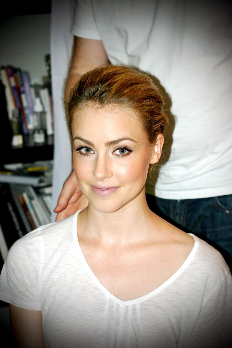 Picture of Amanda Schull