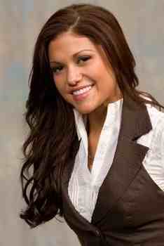 Picture of Hilary Cruz