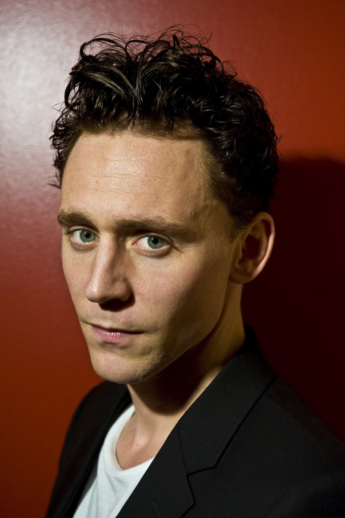Picture of Tom Hiddleston