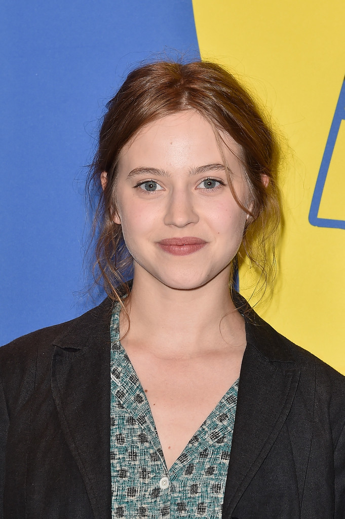 Lou de Laage picture