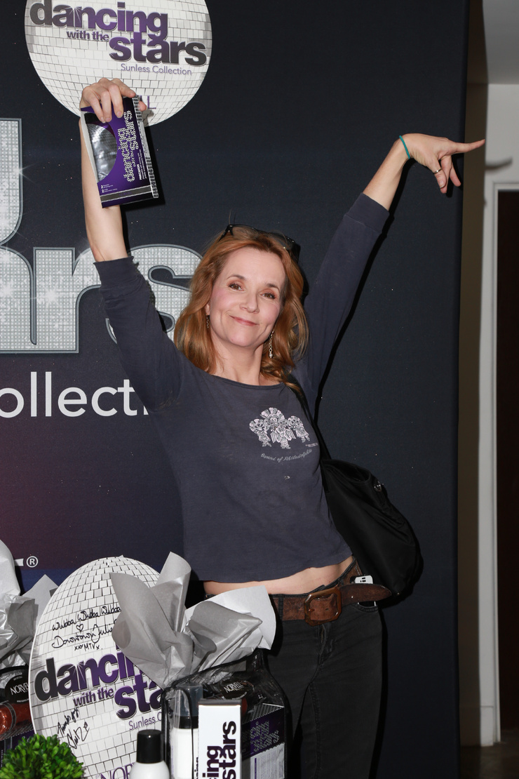 Picture of Lea Thompson