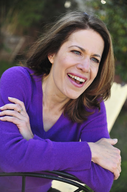 Image of Nealla Gordon