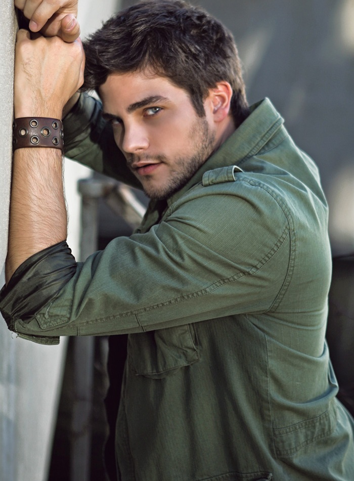 Picture of Brant Daugherty