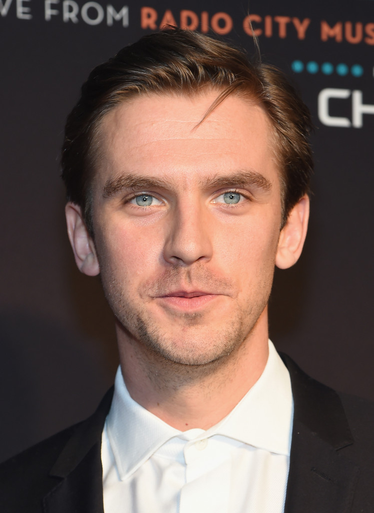 Picture of Dan Stevens