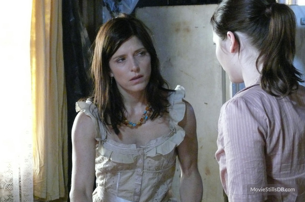 Melora Walters picture