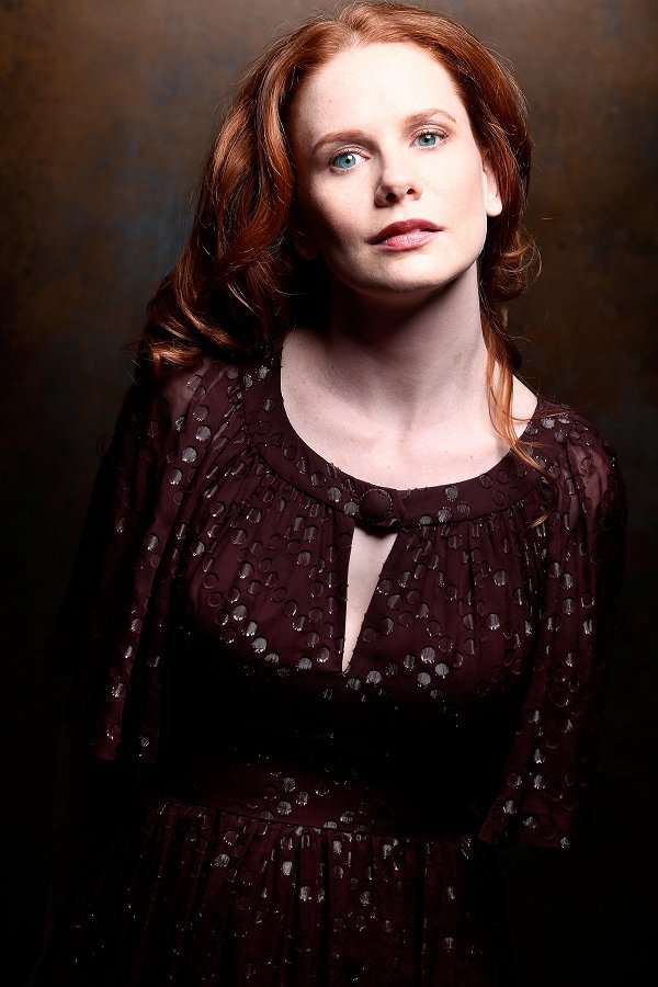 Picture of Hillary Tuck