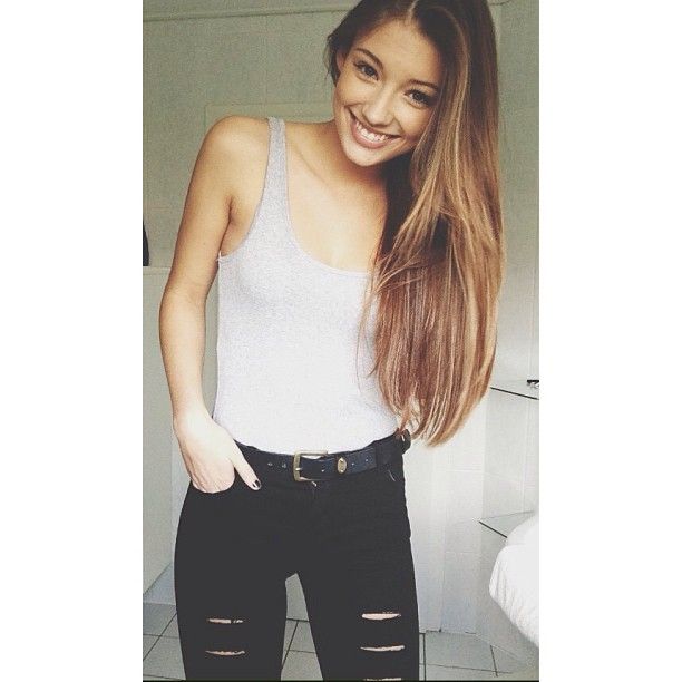 Picture of Lorena RAE