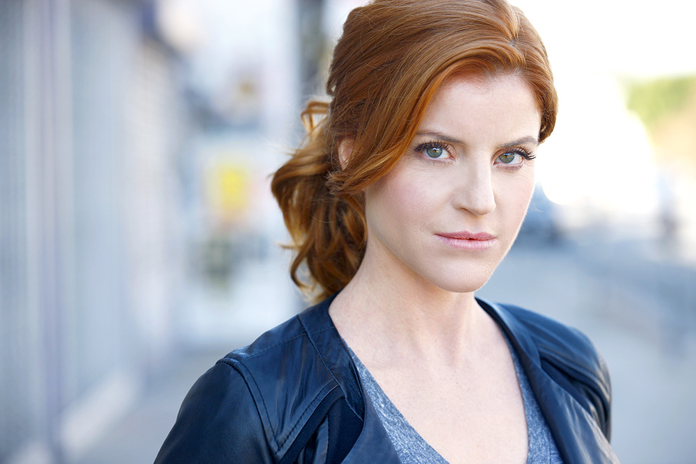 Elizabeth Bond image