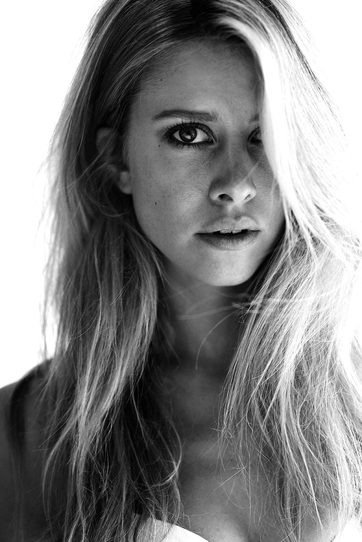 Picture of Cat Haave