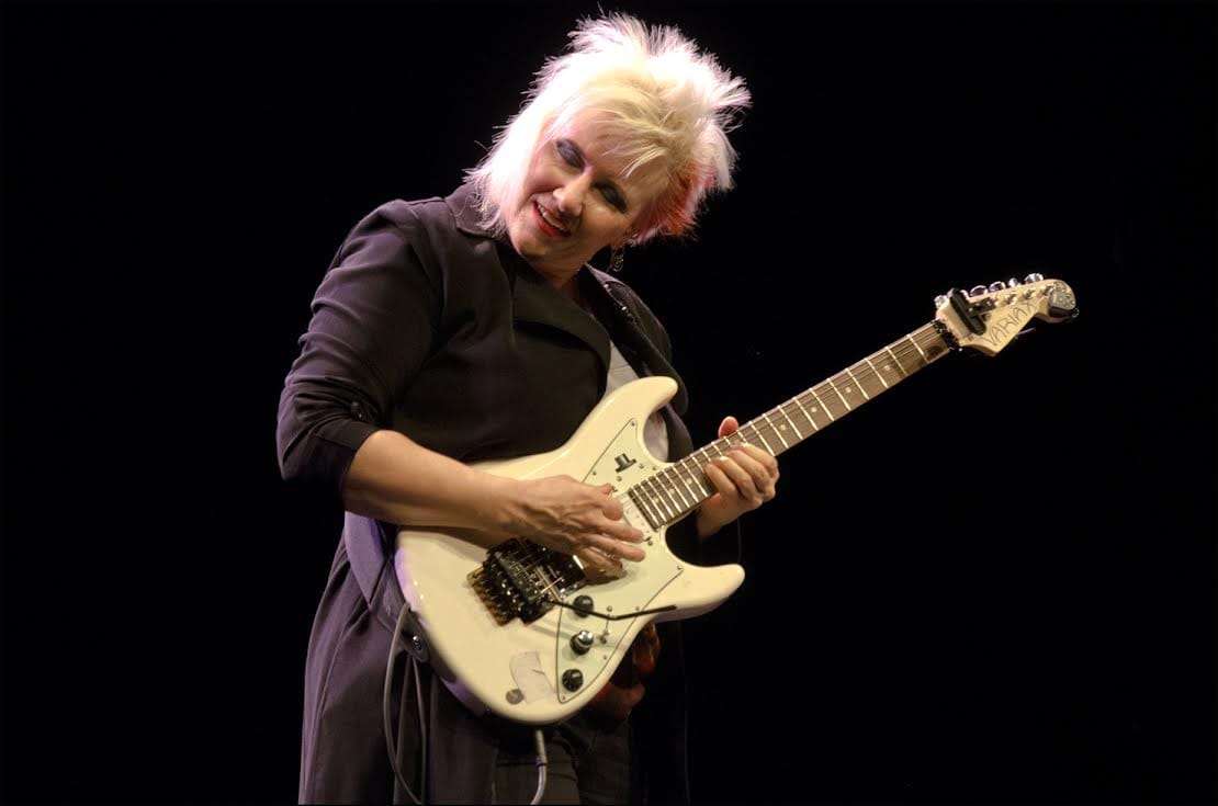 Picture of Jennifer Batten