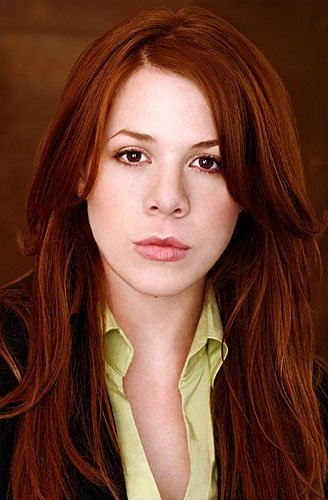 Picture of Lynsey Bartilson